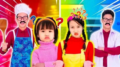 小女孩考试取得优秀成绩,缺没得到爸爸妈妈的夸奖,怎样回事