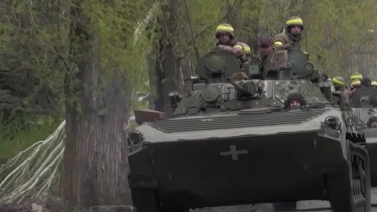 "战争"结束倒计时,乌7万大军集结,普京签总统令,中美法发声