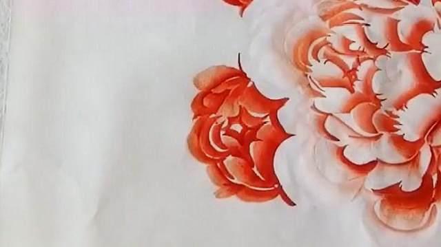国画教程:大师绘画出写意的红牡丹,笔法清晰利落,简单易学~