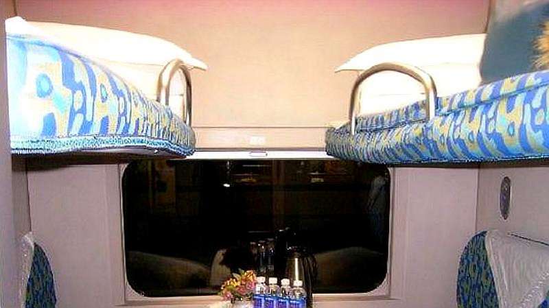 为什么火车软卧比硬卧贵一倍,到底有什么区别?差距不止一点点