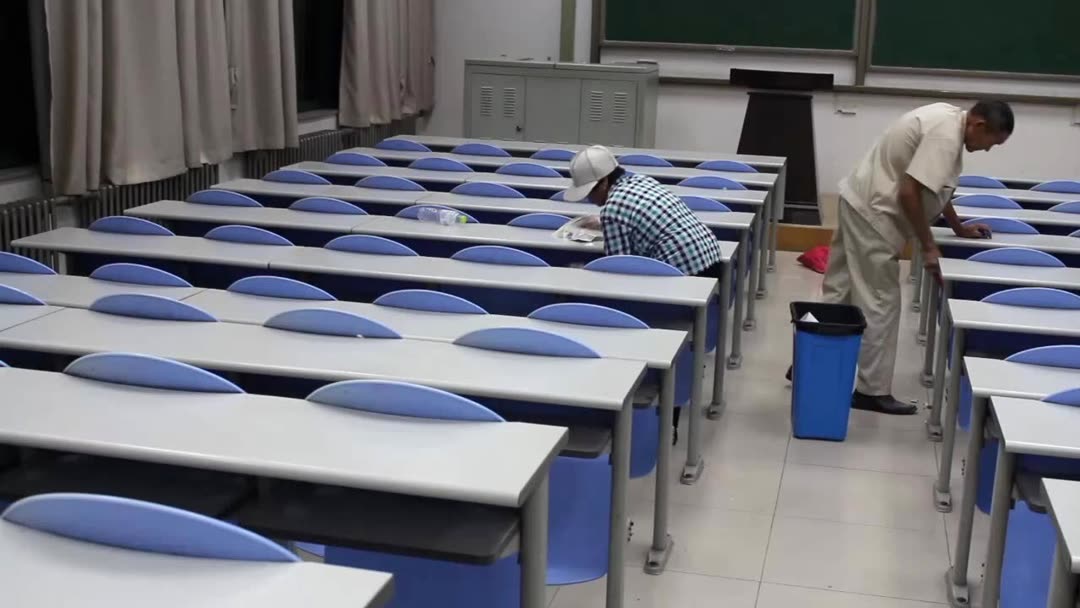 《他们》——清洁工宣传纪录片 中国石油大学(华东)储运1301班