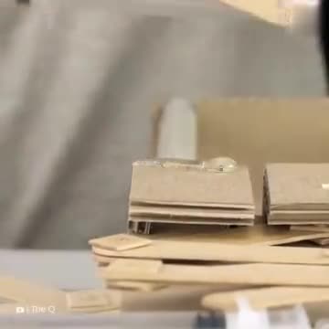 收快递后的纸箱千万不要扔了,教你自己做夹娃娃机!