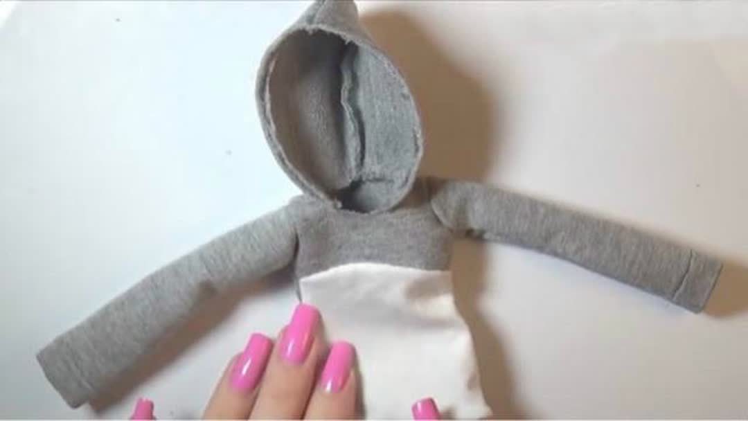 「DIY教程」给芭比娃娃做衣服之龙猫卫衣