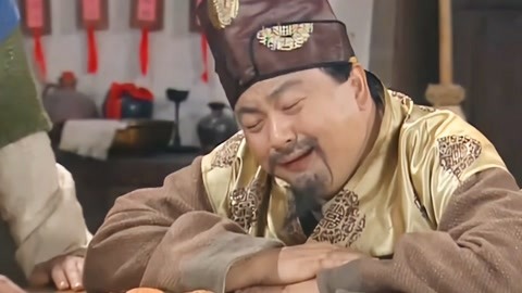 武林外传:湘玉让秀才和小郭做月饼,老钱感动月饼太完美!