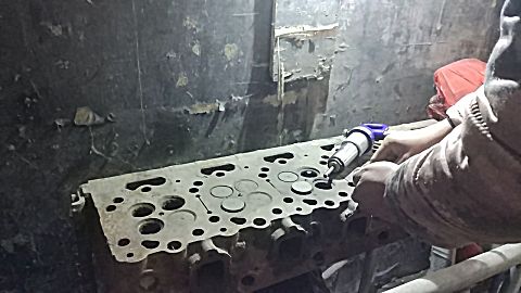 中鼎汽保 气动气门研磨机研磨气门操作