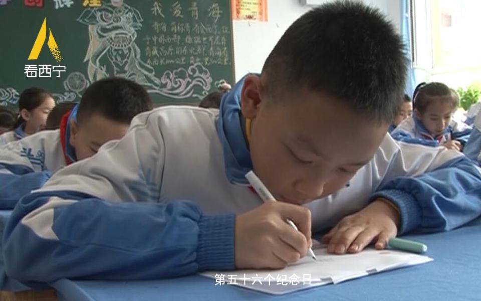 用书信传递雷锋精神