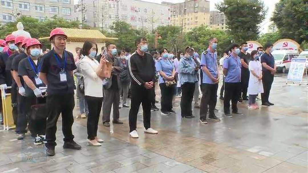 市监局组织电梯事故救援演练,提升公共场所安全水平