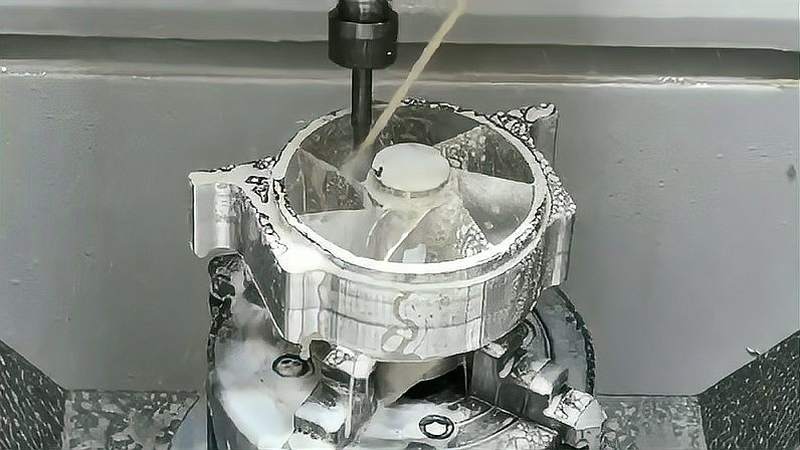 五轴加工中心之潜水艇螺旋桨