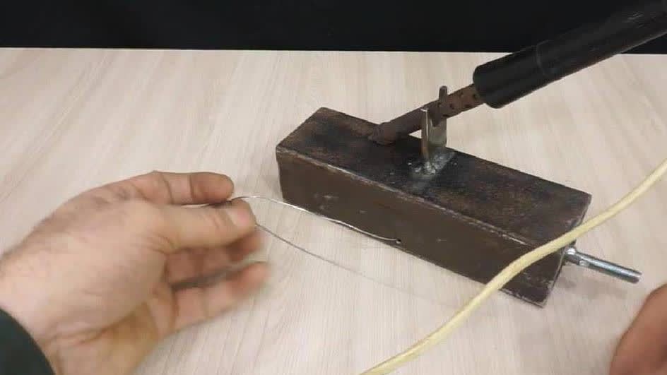 牛人找来方管,没想到制作成这种工具,真的太实用了