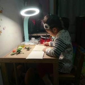 庸人自扰华 