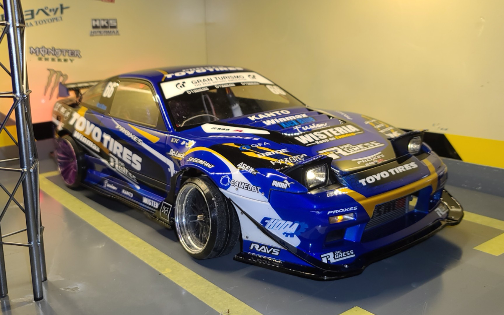 [RC全内喷车壳制作]reved 180漂移车壳制作过程分享