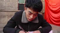 小伙帮新娘写礼账,又是拼音又是画圈,这文化水平太逗了