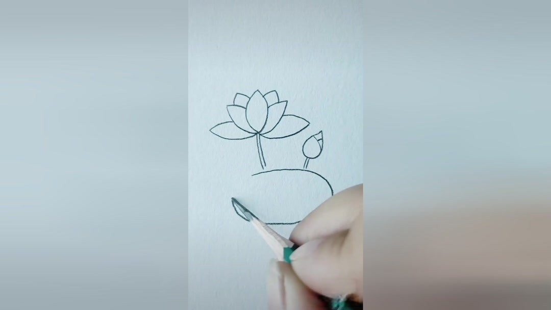 ...为什么它的颜色是～?大家可以涂上喜欢的颜色哦!#简笔画简笔画#...