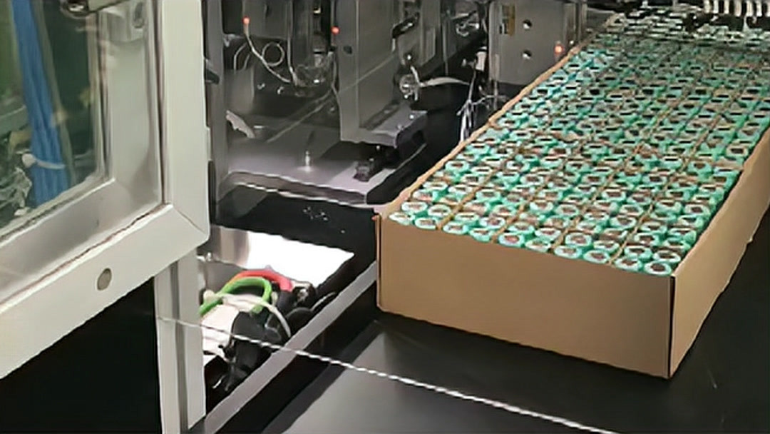 实拍电池自动化生产线,又一个行业工人要被淘汰