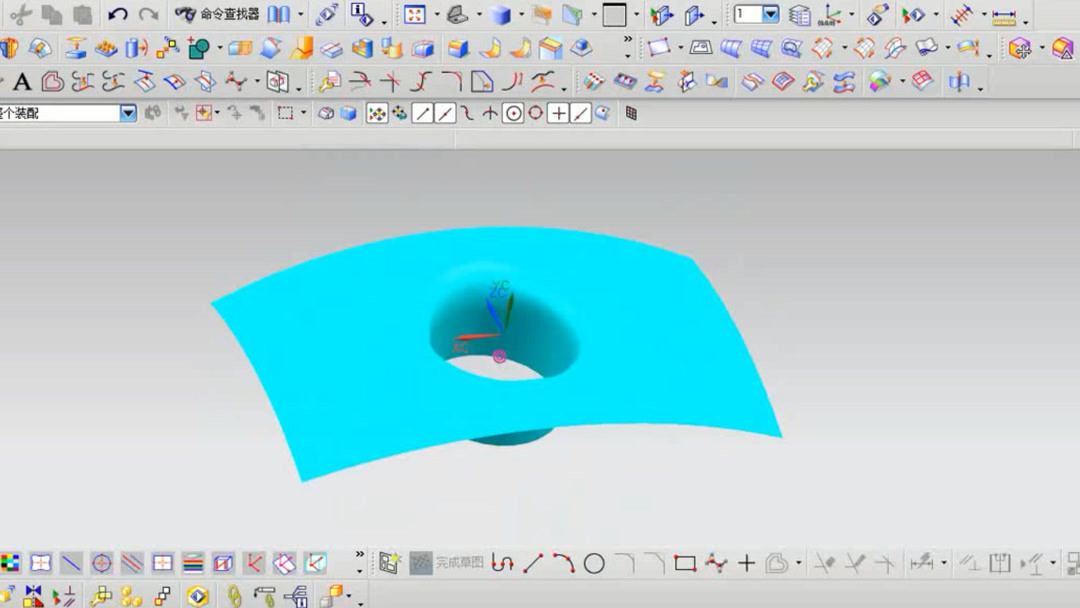 ug曲面建模视频 二个不同曲面如何连接好