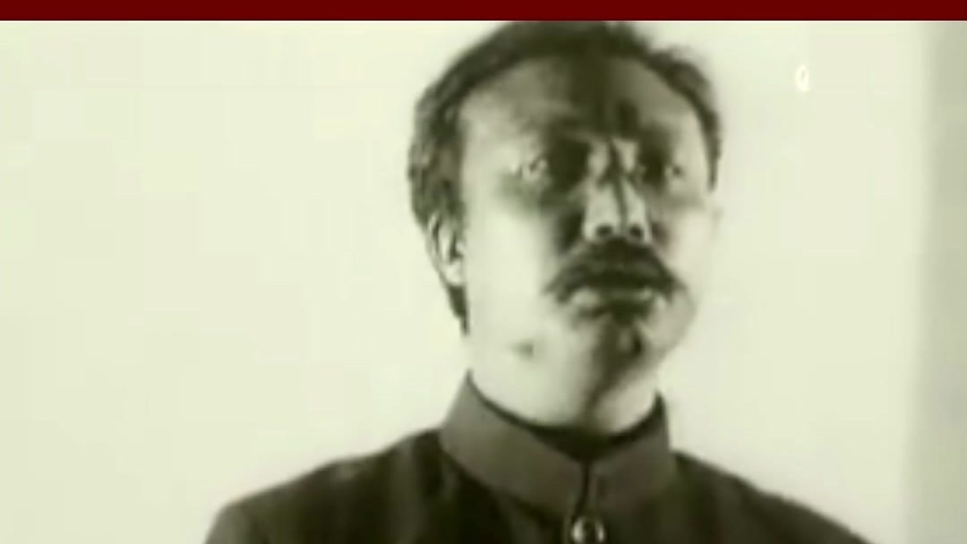 1924年李大钊在莫斯科大剧院演讲影像