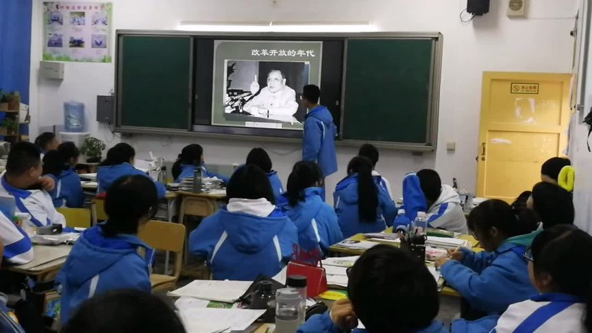 班级的主题班会交给学生,他们的能力超出我的想象