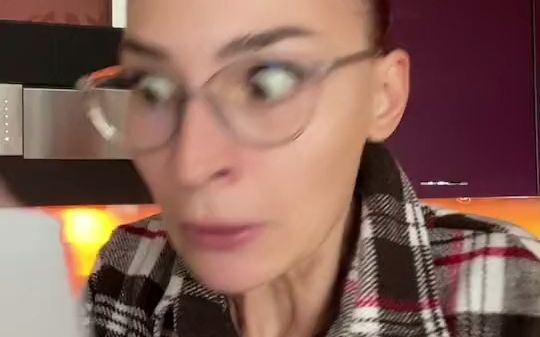 救命!家里爸爸和妈妈使用纸巾的现状,快来看看是不是你家的样子~