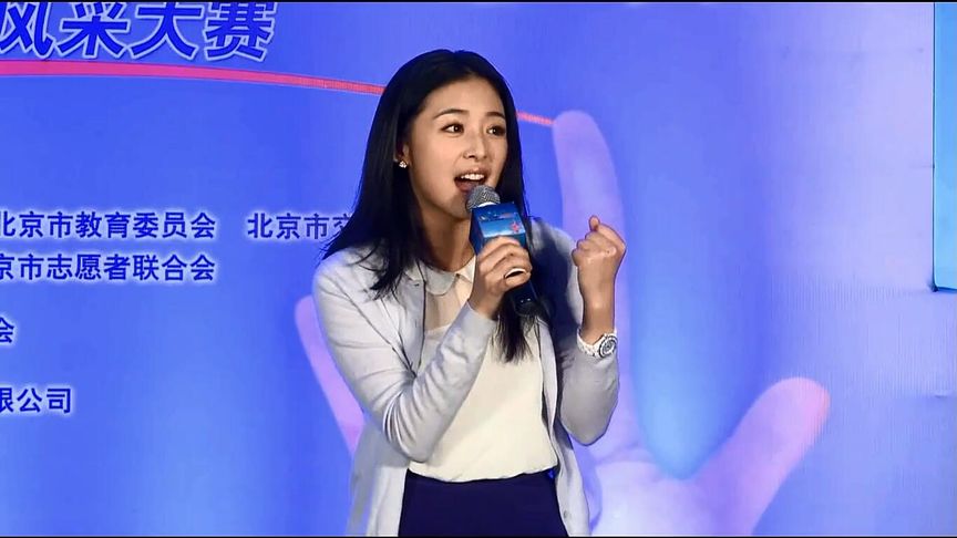 张含韵做手语推广公益活动,粉丝就用手语翻译整首歌,超暖心