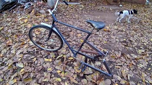 牛人改造的走路自行车,这真是闲出来的,一般人想不到这么玩