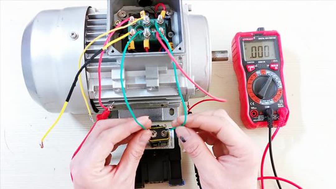 教你快速区分三相电机的首尾端,只需一招,再也不会烧坏电机了