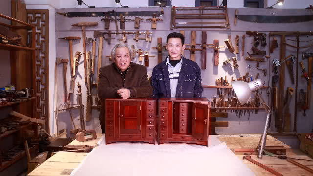 唐山徒弟耗时两年的木匠作品