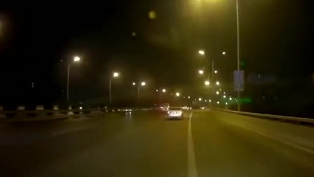 行车记录仪:本田思域提速快,也用不着这么飙车吧,太作死了!