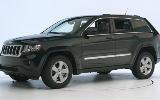 2010 吉普 大切诺基 侧面碰撞测试 iihs