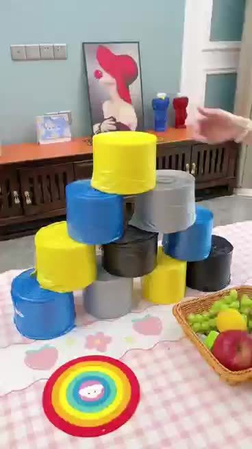 ...侧面有抽取口,抽取方便点撕设计,有四个颜色可以选哦#实用垃圾袋 #e...