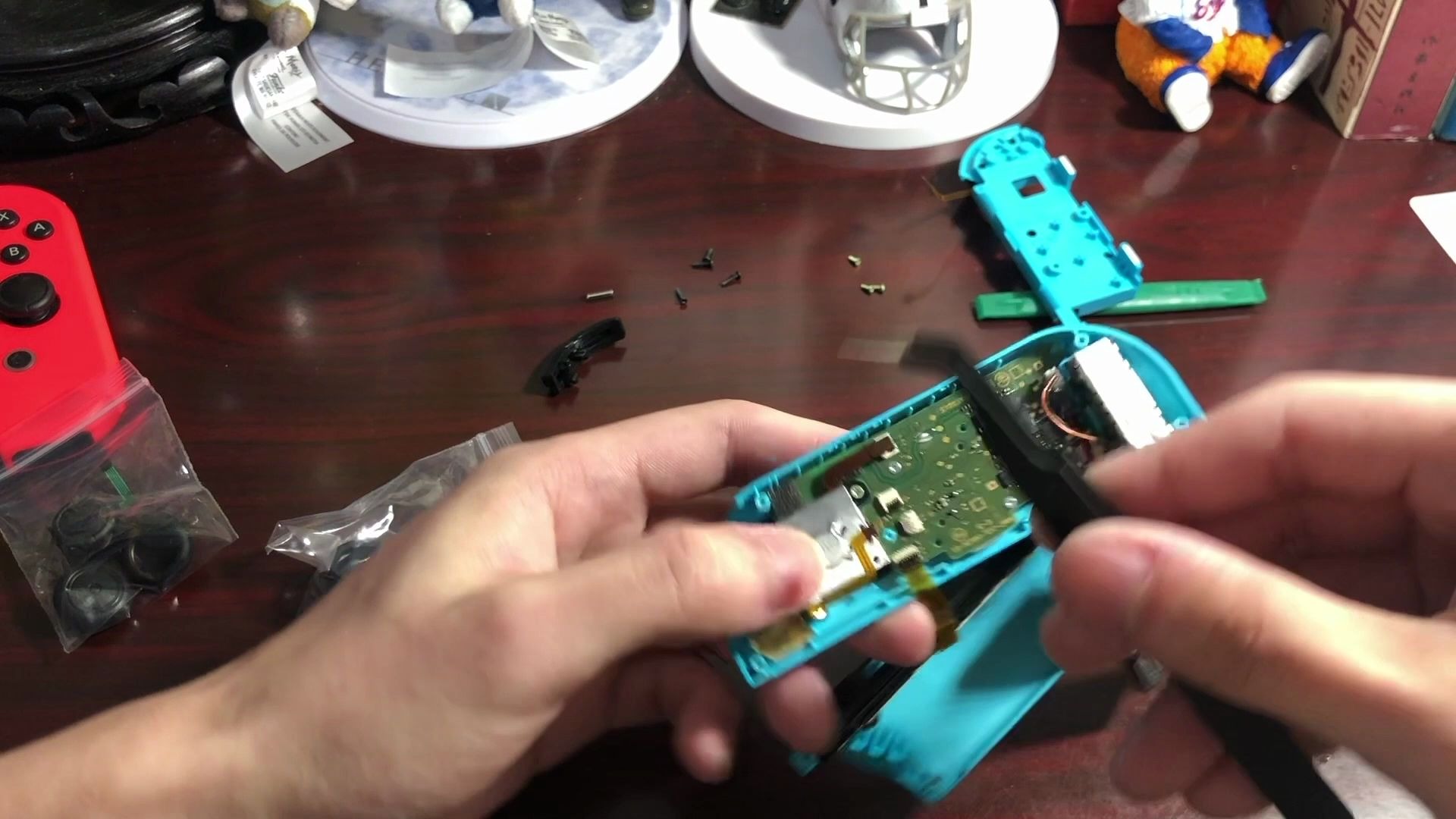 Nintendo Switch 摇杆更换教程