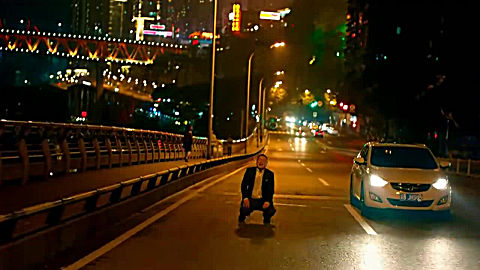 从你的全世界路过:猪头追车,全剧最扎心片段,爱到尊严都没了