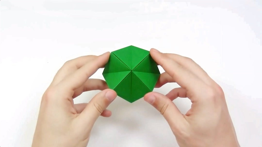 DIY如何制作3D魔术折纸盒子