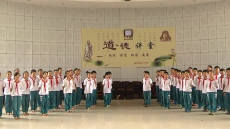 濮阳市十中诗歌诵读三年级《敕勒歌》