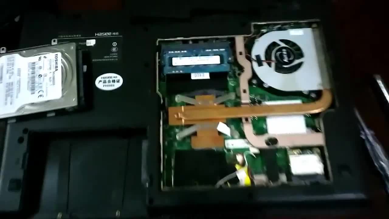 每天5分钟变成电脑大神,如何拆装笔记本,完全拆笔记本基础拆机教程