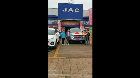 恭喜。老板买江淮大皮卡。