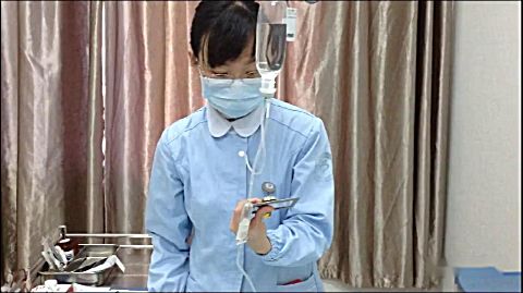 密闭式静脉输血操作视频