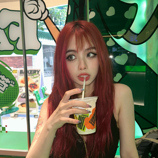 桃桃文哲子 