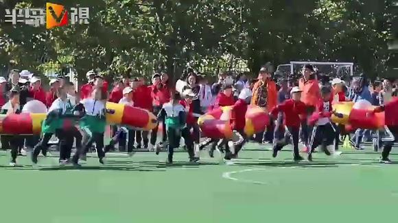 阳光体育运动在校园,童年,就应该这么嗨!