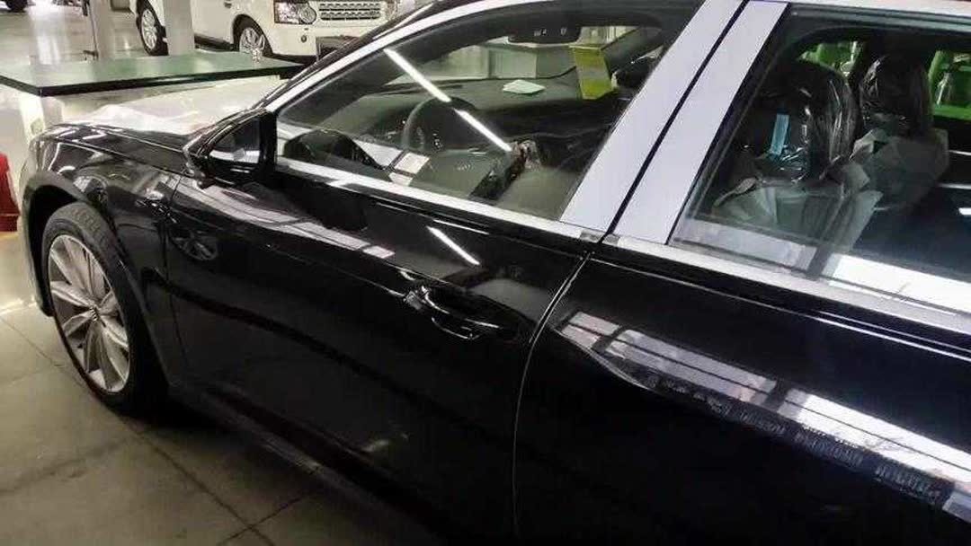 奥迪A6 开启雨刷器片维修模式