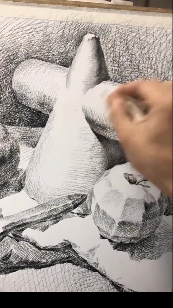 初学画画者必看,石膏几何体静物组合。