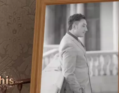 婚礼现场LED上放映的电子相册
