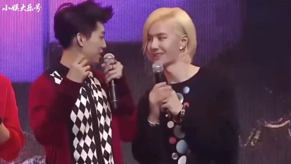 盘点男明星撒娇现场,一个比一个娘,这谁看得下去啊!