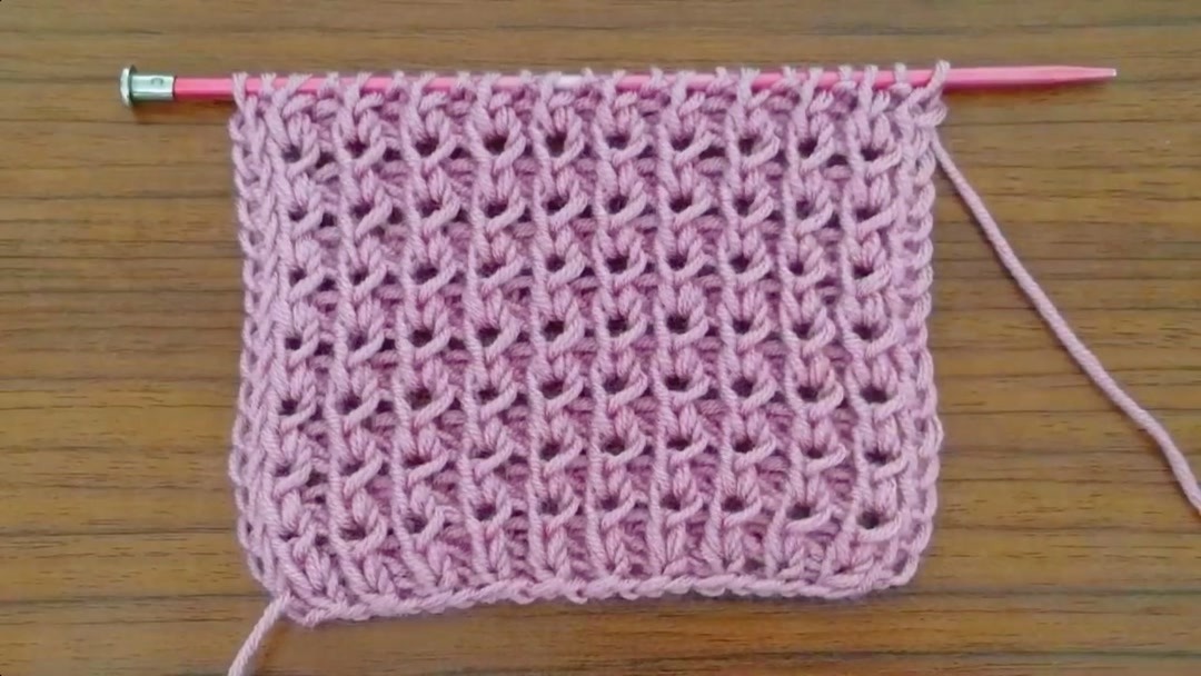 毛线的基础编织,带你学习如何编织宽松的锁链花纹!