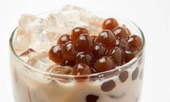原来珍珠奶茶里的珍珠是这么做的,以后在家也可以喝到珍珠奶茶了