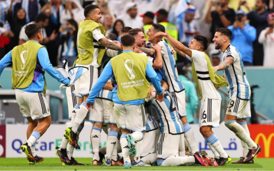 摘星卡塔尔 | 这是一支众志成城的阿根廷国家足球队!