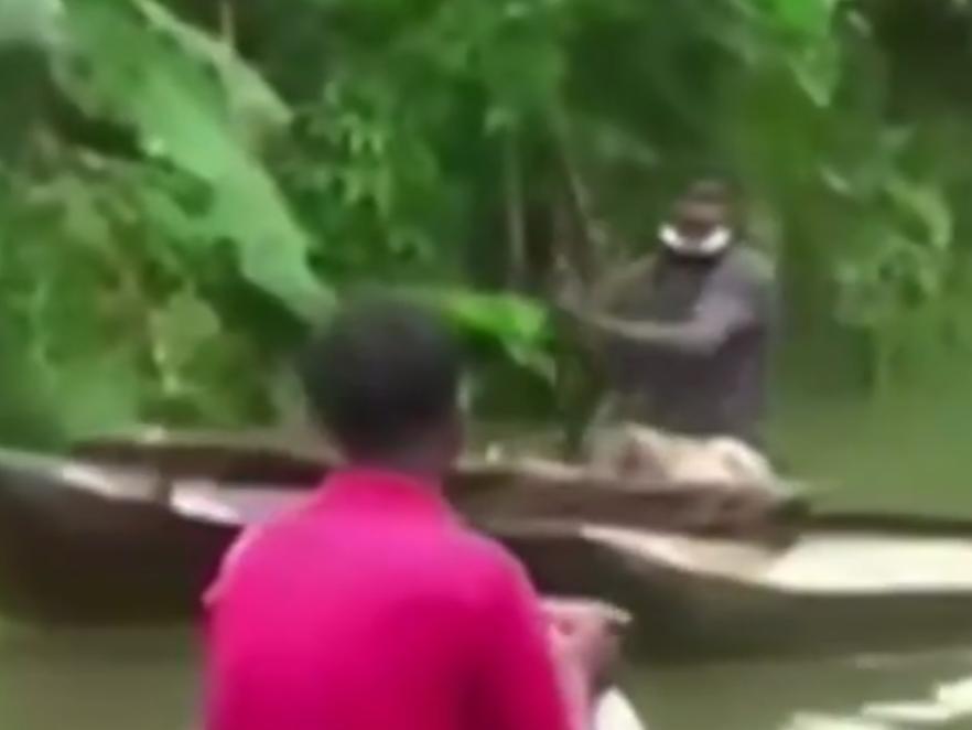 30秒 | 斯里兰卡多地发生洪灾 已致12人遇难