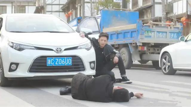 温州:开车玩手机引发的惨重教训,希望大家引以为戒