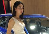 2018广州国际车展现场,美女车模如云,颜值爆棚