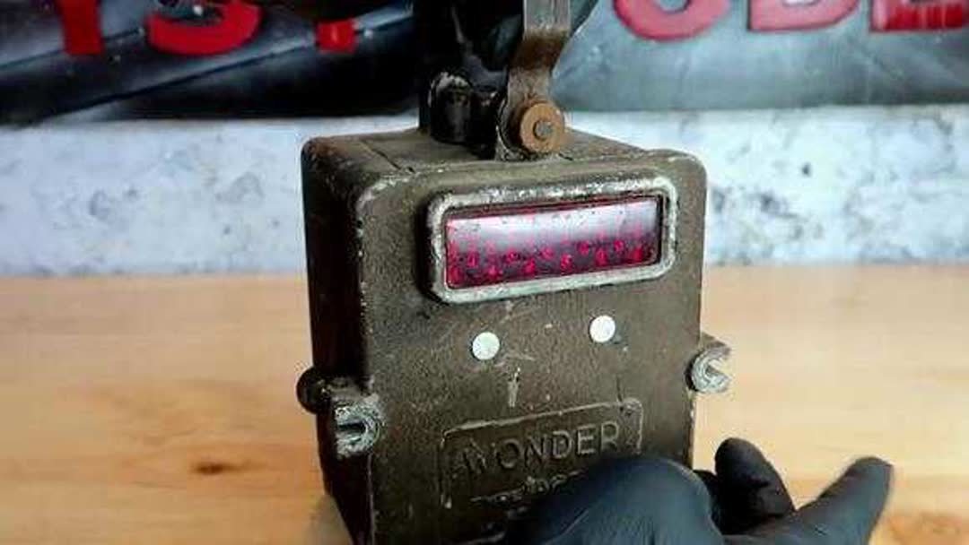 30年前的矿灯,经过小伙的翻新亮度杠杠的!