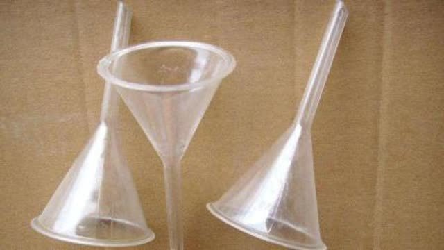 家里漏斗不要再花钱买了,教你在家自制漏斗,比买来的都好用